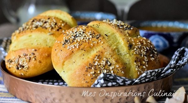 Khobz Tabouna - pain tunisien au four | Le Blog cuisine de Samar