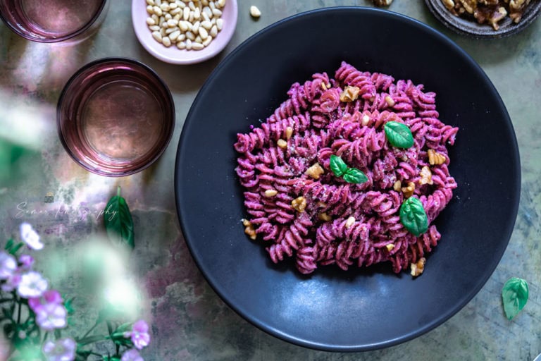 Pâtes à la sauce betterave crémeuse