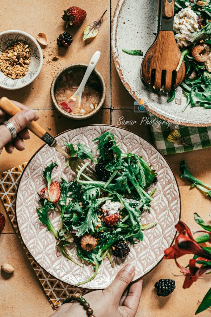Salade de roquette aux fruits rouges et Burrata